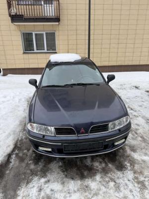 Blue Mitsubishi Carisma 2001 in Kaunas, with an engine capacity of 1.99 L and mileage of 225 thousand km for 799 €, photo 4 on AUTOMOTO.COM.LV