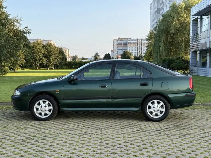 Зеленый Мицубиси Харизма 1999 в Рига, объемом двигателя 1.80 л и пробегом 259 тыс. км за 800 €, фото 3 на AUTOMOTO.COM.LV