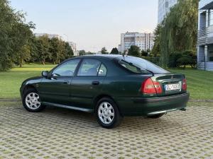 Зеленый Мицубиси Харизма 1999 в Рига, объемом двигателя 1.80 л и пробегом 259 тыс. км за 800 €, фото 4 на AUTOMOTO.COM.LV