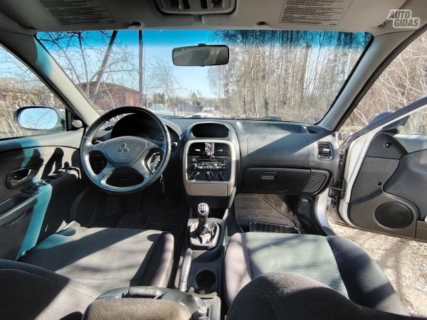 Pelēks Mitsubishi Carisma 2002 Radviliškis, ar dzinēja tilpumu 1.80 L un nobraukumu 172 tūkst. km par 600 €, foto 6 vietnē AUTOMOTO.COM.LV