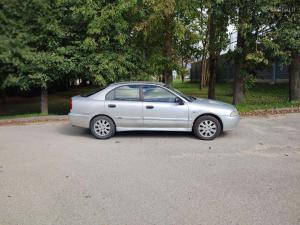 Pelēks Mitsubishi Carisma 2001 Šauļi, ar dzinēja tilpumu 1.90 L un nobraukumu 345 tūkst. km par 750 €, foto 3 vietnē AUTOMOTO.COM.LV