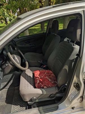 Pelēks Mitsubishi Carisma 2001 Šauļi, ar dzinēja tilpumu 1.90 L un nobraukumu 345 tūkst. km par 750 €, foto 6 vietnē AUTOMOTO.COM.LV
