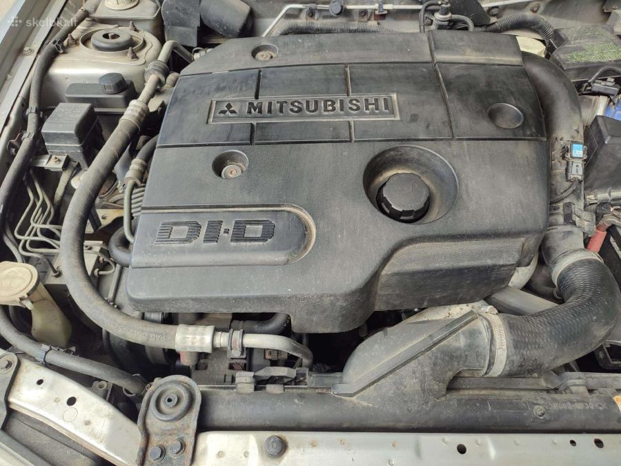 Pelēks Mitsubishi Carisma 2001 Šauļi, ar dzinēja tilpumu 1.90 L un nobraukumu 345 tūkst. km par 750 €, foto 10 vietnē AUTOMOTO.COM.LV
