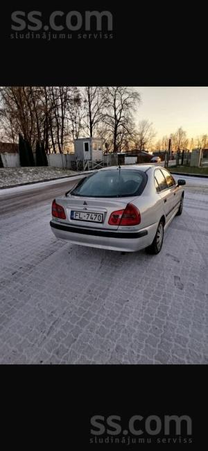 Grey Mitsubishi Carisma 2002 in Riga, with an engine capacity of 1.80 L and mileage of 196 thousand km for 650 €, photo 1 on AUTOMOTO.COM.LV