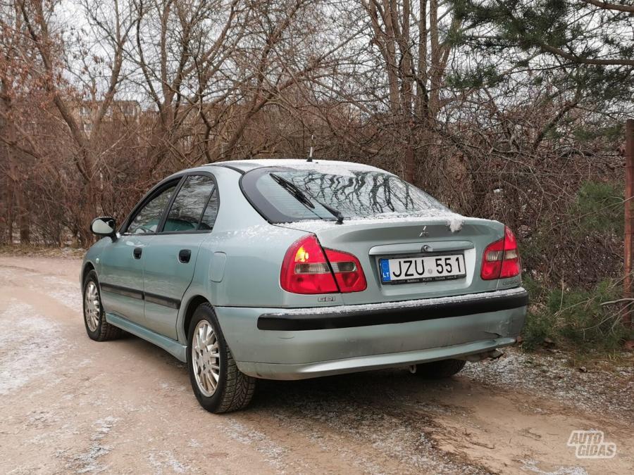 Mitsubishi Carisma 2006 in Vilnius, with an engine capacity of 1.80 L and mileage of 300 thousand km for 600 €, photo 6 on AUTOMOTO.COM.LV