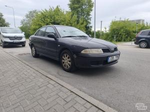 Mitsubishi Carisma 2001 Viļņa, ar dzinēja tilpumu 1.90 L un nobraukumu 139 tūkst. km par 650 €, foto 4 vietnē AUTOMOTO.COM.LV