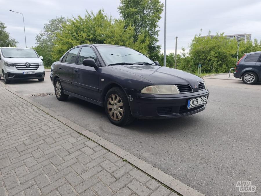 Mitsubishi Carisma 2001 Viļņa, ar dzinēja tilpumu 1.90 L un nobraukumu 139 tūkst. km par 650 €, foto 4 vietnē AUTOMOTO.COM.LV