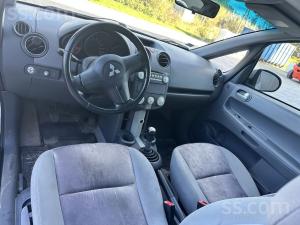Melns Mitsubishi Colt 2006 Jūrmala, ar dzinēja tilpumu 1.50 L un nobraukumu 243 tūkst. km par 1090 €, foto 10 vietnē AUTOMOTO.COM.LV