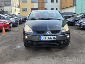 Black Mitsubishi Colt 2006 in Daugavpils, with an engine capacity of 1.50 L and mileage of 0 thousand km for 3650 €, photo 3 on AUTOMOTO.COM.LV