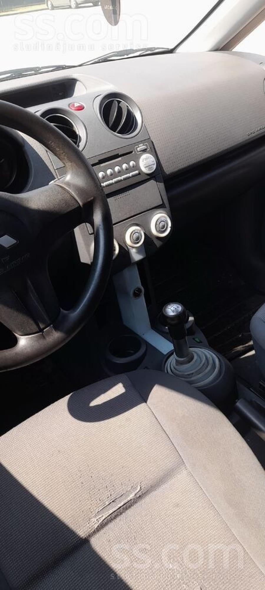 Melns Mitsubishi Colt 2004 Talsi, ar dzinēja tilpumu 1.50 L un nobraukumu 211 tūkst. km par 1350 €, foto 7 vietnē AUTOMOTO.COM.LV