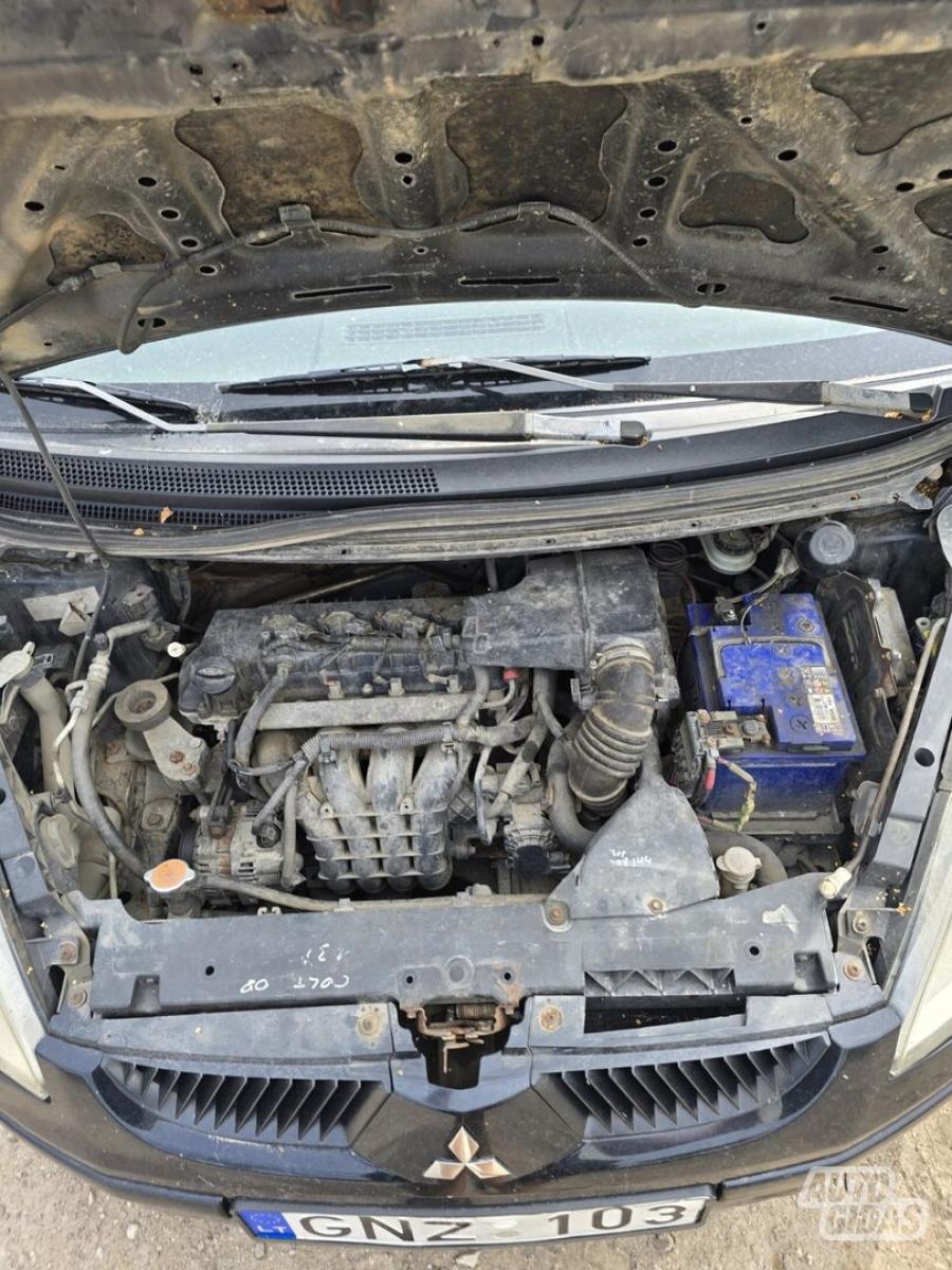 Melns Mitsubishi Colt 2004 Kupiškis, ar dzinēja tilpumu 1.30 L un nobraukumu 325 tūkst. km par 650 €, foto 13 vietnē AUTOMOTO.COM.LV