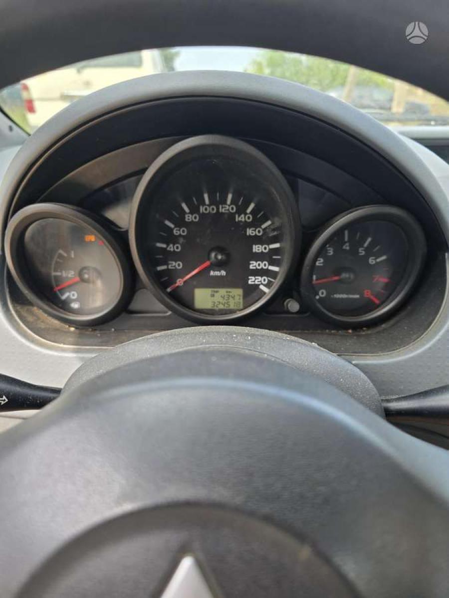 Black Mitsubishi Colt 2004 in Kupiskis, with an engine capacity of 1.30 L and mileage of 325 thousand km for 650 €, photo 10 on AUTOMOTO.COM.LV