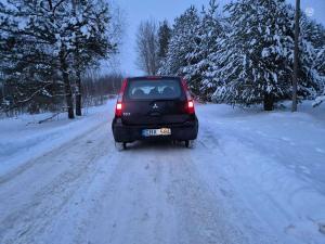 Black Mitsubishi Colt 2006 in Vilnius, with an engine capacity of 1.12 L and mileage of 149 thousand km for 1150 €, photo 8 on AUTOMOTO.COM.LV