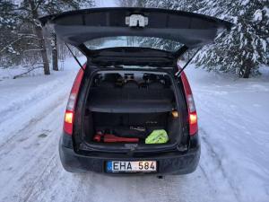 Black Mitsubishi Colt 2006 in Vilnius, with an engine capacity of 1.12 L and mileage of 149 thousand km for 1150 €, photo 9 on AUTOMOTO.COM.LV