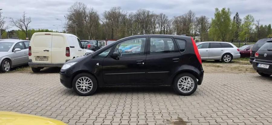 Melns Mitsubishi Colt 2006 Valmiera, ar dzinēja tilpumu 1.30 L un nobraukumu 196 tūkst. km par 1000 €, foto 6 vietnē AUTOMOTO.COM.LV
