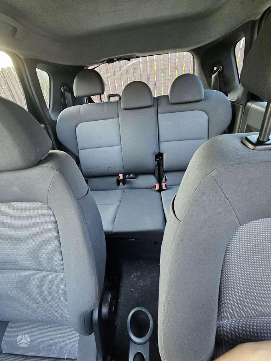Melns Mitsubishi Colt 2006 Kretinga, ar dzinēja tilpumu 1.49 L un nobraukumu 221 tūkst. km par 800 €, foto 10 vietnē AUTOMOTO.COM.LV