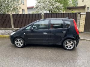 Melns Mitsubishi Colt 2007 Rīga, ar dzinēja tilpumu 1.30 L un nobraukumu 106 tūkst. km par 1900 €, foto 4 vietnē AUTOMOTO.COM.LV
