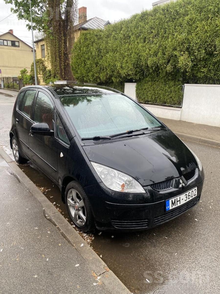 Melns Mitsubishi Colt 2007 Rīga, ar dzinēja tilpumu 1.30 L un nobraukumu 106 tūkst. km par 1900 €, foto 5 vietnē AUTOMOTO.COM.LV