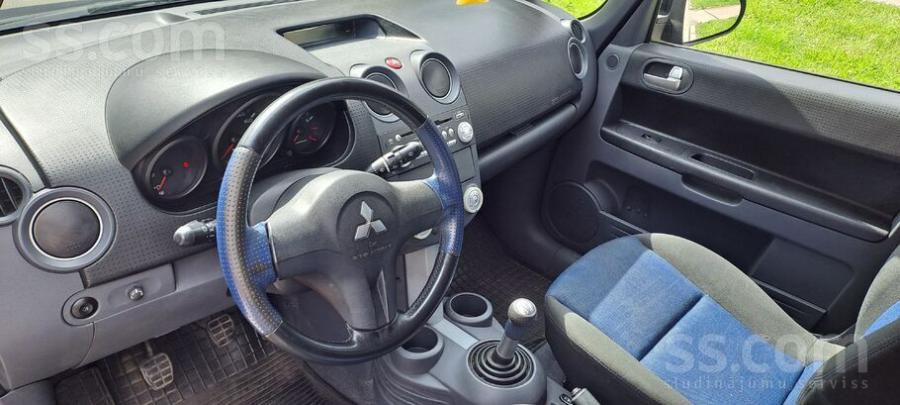 Melns Mitsubishi Colt 2007 Rīga, ar dzinēja tilpumu 1.30 L un nobraukumu 192 tūkst. km par 800 €, foto 6 vietnē AUTOMOTO.COM.LV