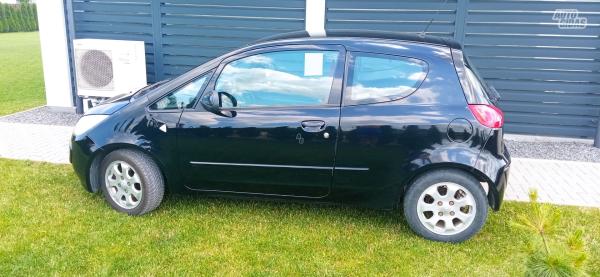 Melns Mitsubishi Colt 2007 Marijampole, ar dzinēja tilpumu 1.40 L un nobraukumu 102 tūkst. km par 1100 €, foto 2 vietnē AUTOMOTO.COM.LV
