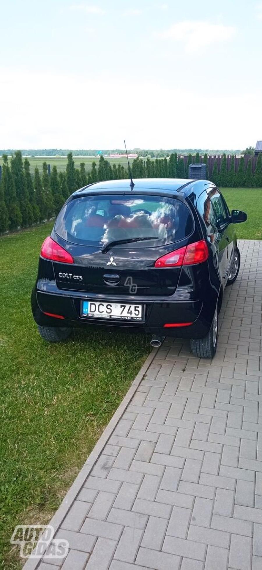 Melns Mitsubishi Colt 2007 Marijampole, ar dzinēja tilpumu 1.40 L un nobraukumu 102 tūkst. km par 1100 €, foto 4 vietnē AUTOMOTO.COM.LV