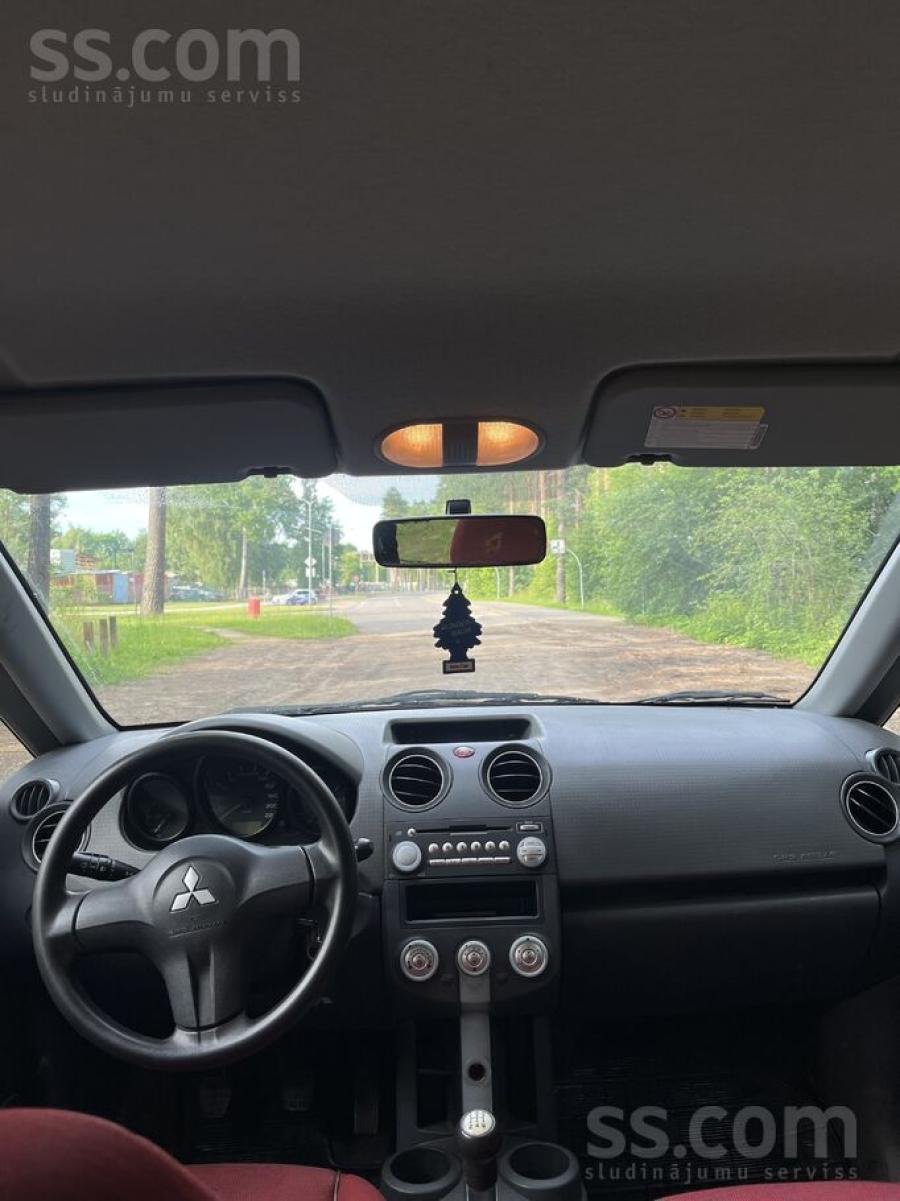 Melns Mitsubishi Colt 2007 Valmiera, ar dzinēja tilpumu 1.30 L un nobraukumu 238 tūkst. km par 1550 €, foto 9 vietnē AUTOMOTO.COM.LV