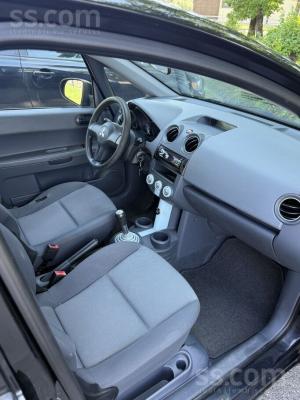 Melns Mitsubishi Colt 2007 Jelgava, ar dzinēja tilpumu 1.10 L un nobraukumu 153 tūkst. km par 800 €, foto 8 vietnē AUTOMOTO.COM.LV