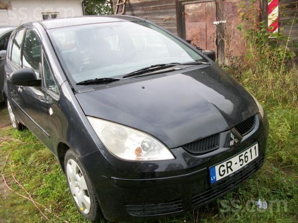 Melns Mitsubishi Colt 2007 Cēsis, ar dzinēja tilpumu 1.30 L un nobraukumu 200 tūkst. km par 350 €, foto 1 vietnē AUTOMOTO.COM.LV