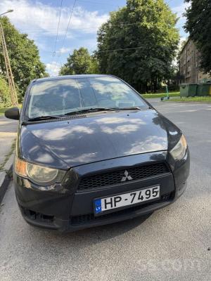 Melns Mitsubishi Colt 2009 Rīga, ar dzinēja tilpumu 1.20 L un nobraukumu 231 tūkst. km par 1049 €, foto  vietnē AUTOMOTO.COM.LV