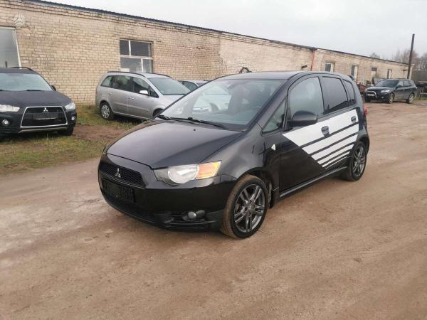 Melns Mitsubishi Colt 2010 Vilkaviškis, ar dzinēja tilpumu 1.33 L un nobraukumu 158 tūkst. km par 2100 €, foto 7 vietnē AUTOMOTO.COM.LV