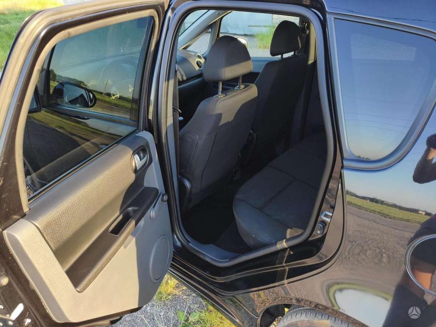 Черный Мицубиси Кольт 2010 в Вилкавишкис, объемом двигателя 1.33 л и пробегом 158 тыс. км за 1700 €, фото 11 на AUTOMOTO.COM.LV