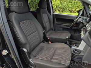 Black Mitsubishi Colt 2011 in Riga, with an engine capacity of 1.50 L and mileage of 206 thousand km for 2700 €, photo 10 on AUTOMOTO.COM.LV