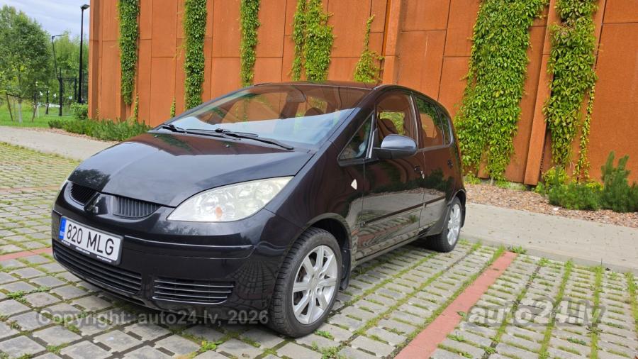 Melns Mitsubishi Colt 2008 Tallina, ar dzinēja tilpumu 1.30 L un nobraukumu 130 tūkst. km par 1490 €, foto 3 vietnē AUTOMOTO.COM.LV