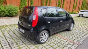 Melns Mitsubishi Colt 2008 Tallina, ar dzinēja tilpumu 1.30 L un nobraukumu 130 tūkst. km par 1490 €, foto 5 vietnē AUTOMOTO.COM.LV