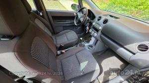Melns Mitsubishi Colt 2008 Tallina, ar dzinēja tilpumu 1.30 L un nobraukumu 130 tūkst. km par 1490 €, foto 11 vietnē AUTOMOTO.COM.LV