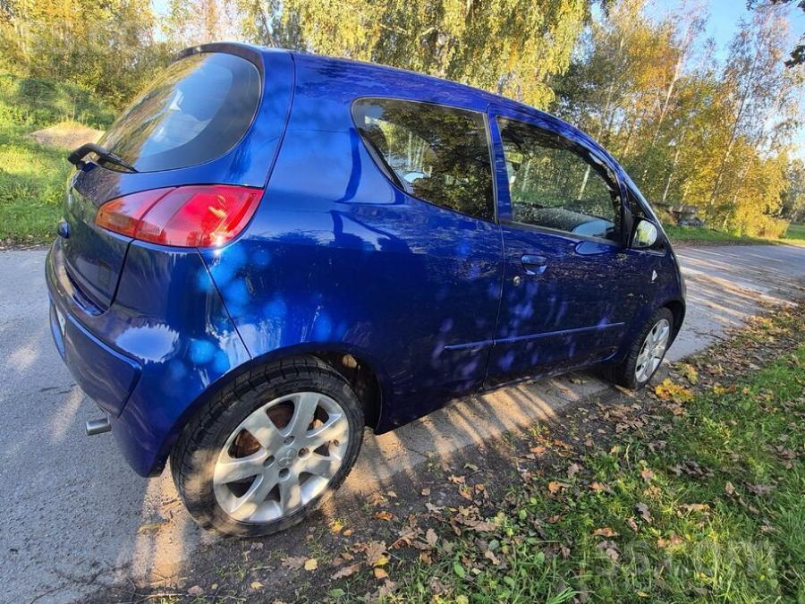 Zils Mitsubishi Colt 2006 Jelgava, ar dzinēja tilpumu 1.30 L un nobraukumu 197 tūkst. km par 1350 €, foto 4 vietnē AUTOMOTO.COM.LV
