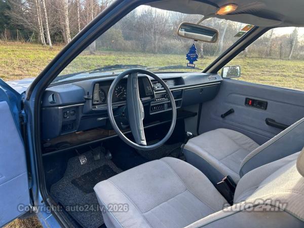 Mitsubishi Colt 1980 in Tallinn on AUTOMOTO.COM.LV Blue Mitsubishi Colt 1980 in Tallinn, with an engine capacity of 1.20 L and mileage of 0 thousand km for 1700 €, photo 5 on AUTOMOTO.COM.LV