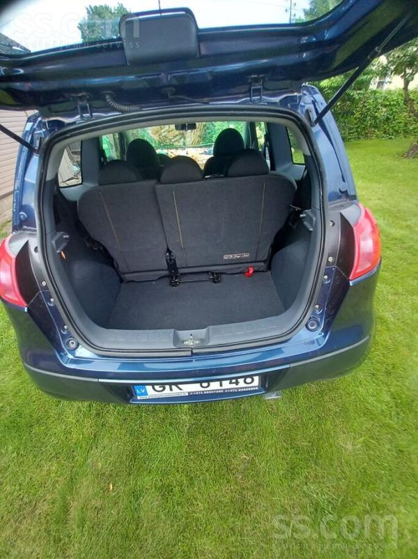 Blue Mitsubishi Colt 2005 in Jekabpils, with an engine capacity of 1.30 L and mileage of 169 thousand km for 1500 €, photo 3 on AUTOMOTO.COM.LV