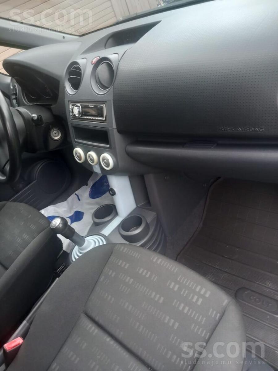 Zils Mitsubishi Colt 2005 Jēkabpils, ar dzinēja tilpumu 1.30 L un nobraukumu 169 tūkst. km par 1500 €, foto 7 vietnē AUTOMOTO.COM.LV