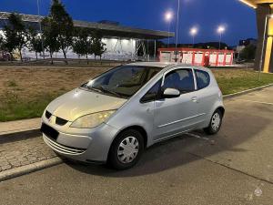 Blue Mitsubishi Colt 2005 in Klaipeda, with an engine capacity of 1.33 L and mileage of 160 thousand km for 555 €, photo 3 on AUTOMOTO.COM.LV