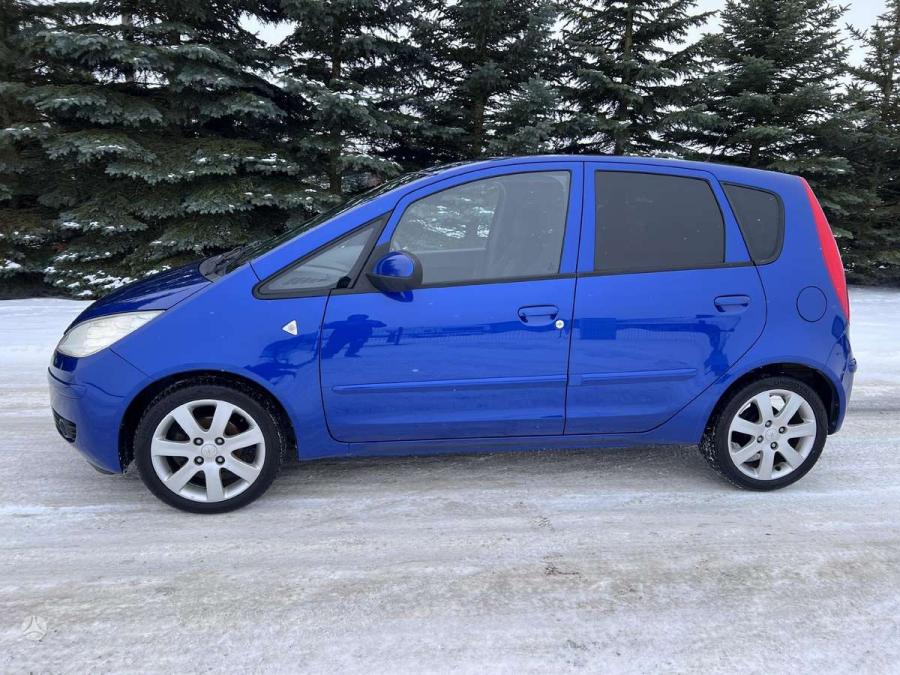 Zils Mitsubishi Colt 2006 Marijampole, ar dzinēja tilpumu 1.49 L un nobraukumu 192 tūkst. km par 2100 €, foto 2 vietnē AUTOMOTO.COM.LV
