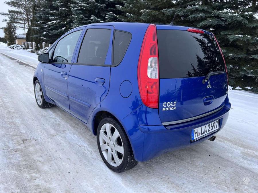 Zils Mitsubishi Colt 2006 Marijampole, ar dzinēja tilpumu 1.49 L un nobraukumu 192 tūkst. km par 2100 €, foto 3 vietnē AUTOMOTO.COM.LV