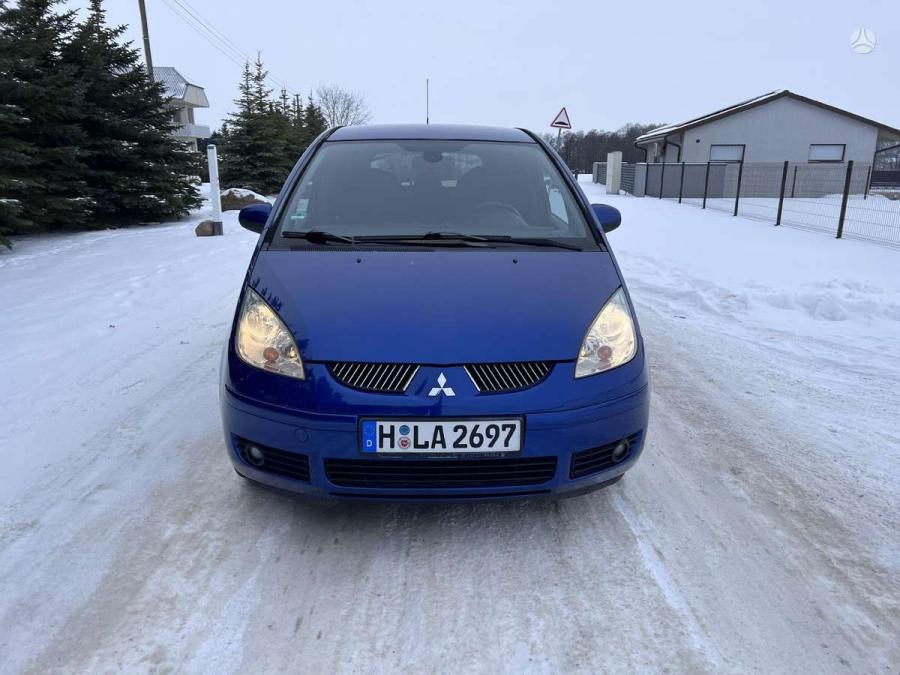 Zils Mitsubishi Colt 2006 Marijampole, ar dzinēja tilpumu 1.49 L un nobraukumu 192 tūkst. km par 2100 €, foto 6 vietnē AUTOMOTO.COM.LV