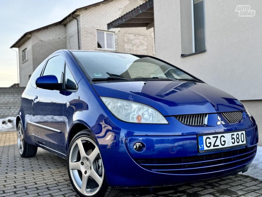 Blue Mitsubishi Colt 2006 in Kaunas, with an engine capacity of 1.30 L and mileage of 193 thousand km for 2650 €, photo 3 on AUTOMOTO.COM.LV
