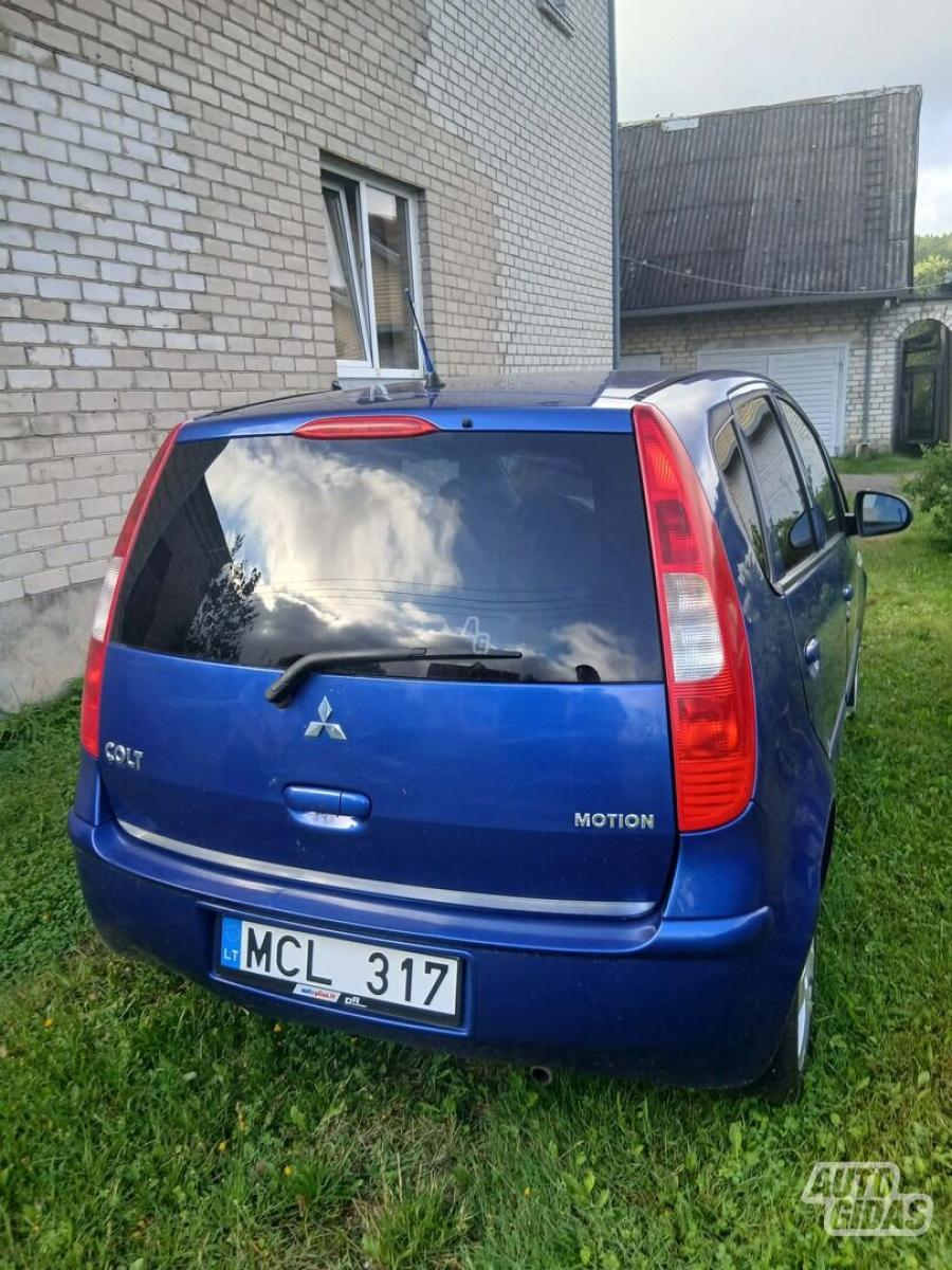 Blue Mitsubishi Colt 2006 in Prienai, with an engine capacity of 1.30 L and mileage of 313 thousand km for 1250 €, photo 4 on AUTOMOTO.COM.LV