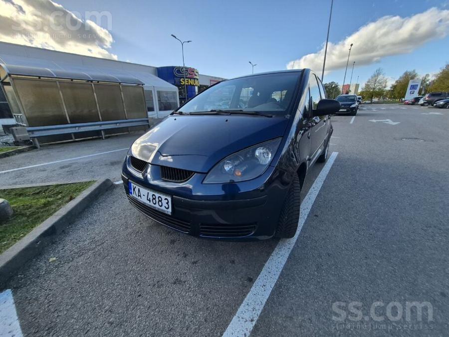 Blue Mitsubishi Colt 2006 in Jelgava, with an engine capacity of 1.50 L and mileage of 211 thousand km for 1650 €, photo 1 on AUTOMOTO.COM.LV