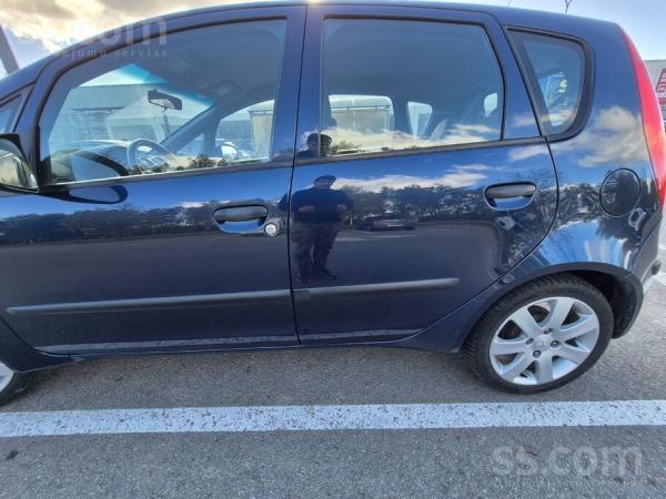 Zils Mitsubishi Colt 2006 Jelgava, ar dzinēja tilpumu 1.50 L un nobraukumu 211 tūkst. km par 1650 €, foto 4 vietnē AUTOMOTO.COM.LV