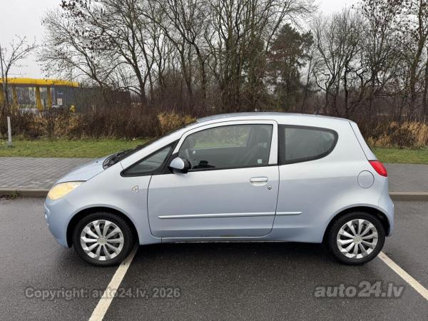 Zils Mitsubishi Colt 2007 Tallina, ar dzinēja tilpumu 1.30 L un nobraukumu 126 tūkst. km par 1700 €, foto 2 vietnē AUTOMOTO.COM.LV