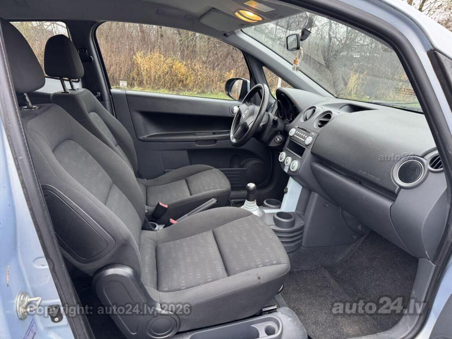 Zils Mitsubishi Colt 2007 Tallina, ar dzinēja tilpumu 1.30 L un nobraukumu 126 tūkst. km par 1700 €, foto 10 vietnē AUTOMOTO.COM.LV