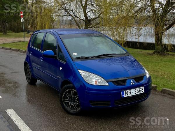 Zils Mitsubishi Colt 2007 Rīga, ar dzinēja tilpumu 1.30 L un nobraukumu 143 tūkst. km par 1400 €, foto 1 vietnē AUTOMOTO.COM.LV